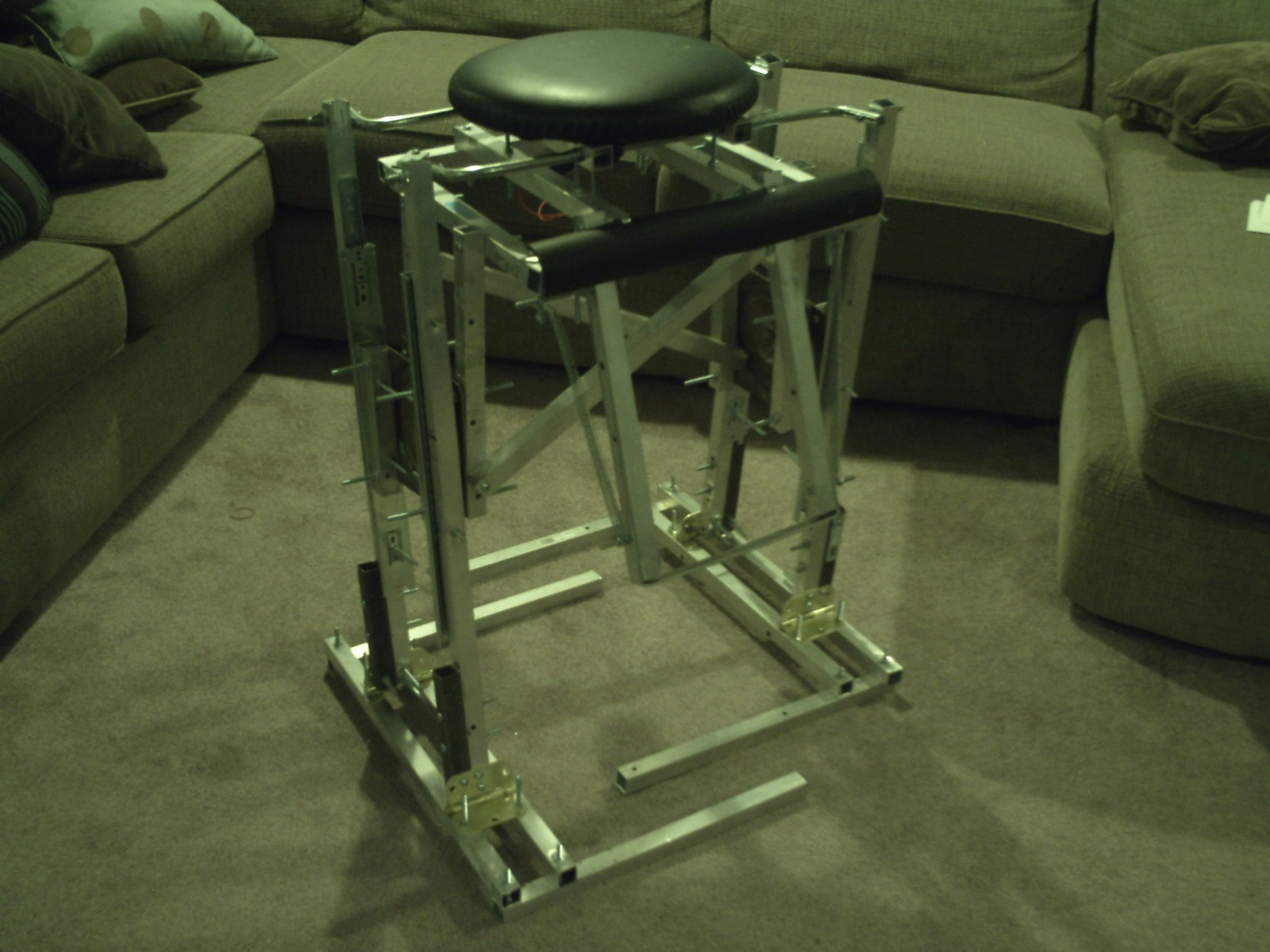 Walking Vehicle Project ("Two Feet" | RobotShop Community