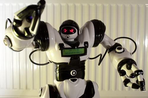 Robosapien Alarm Clock | RobotShop Community