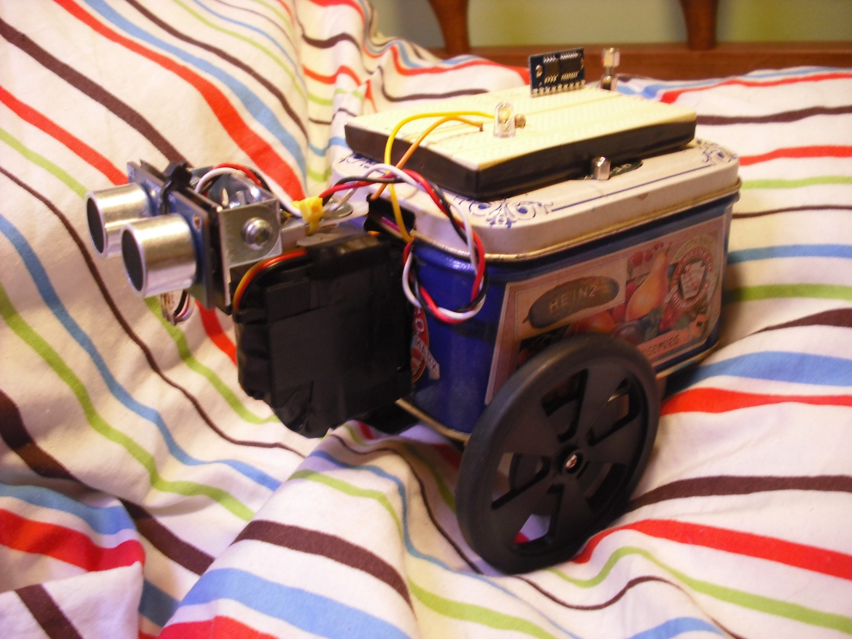 My first robot ( try two) | RobotShop Community