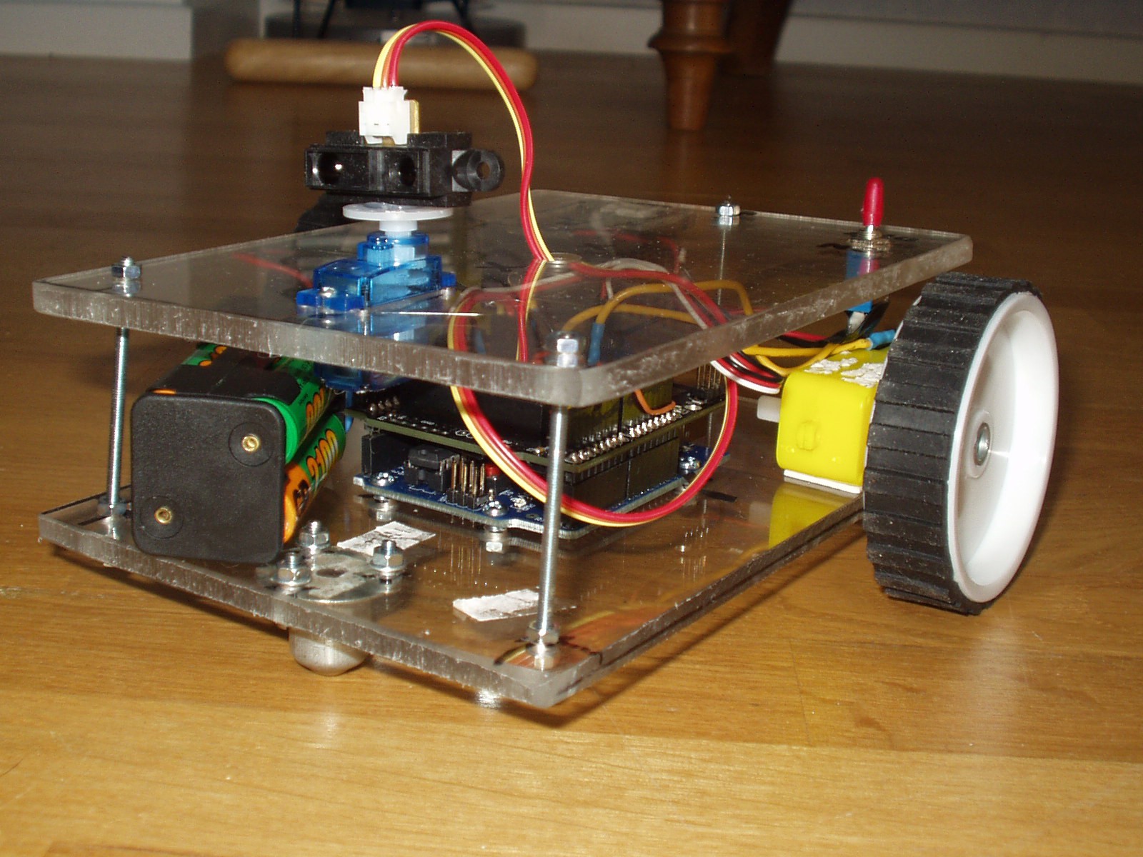 Plexiebot - my first robot | RobotShop Community